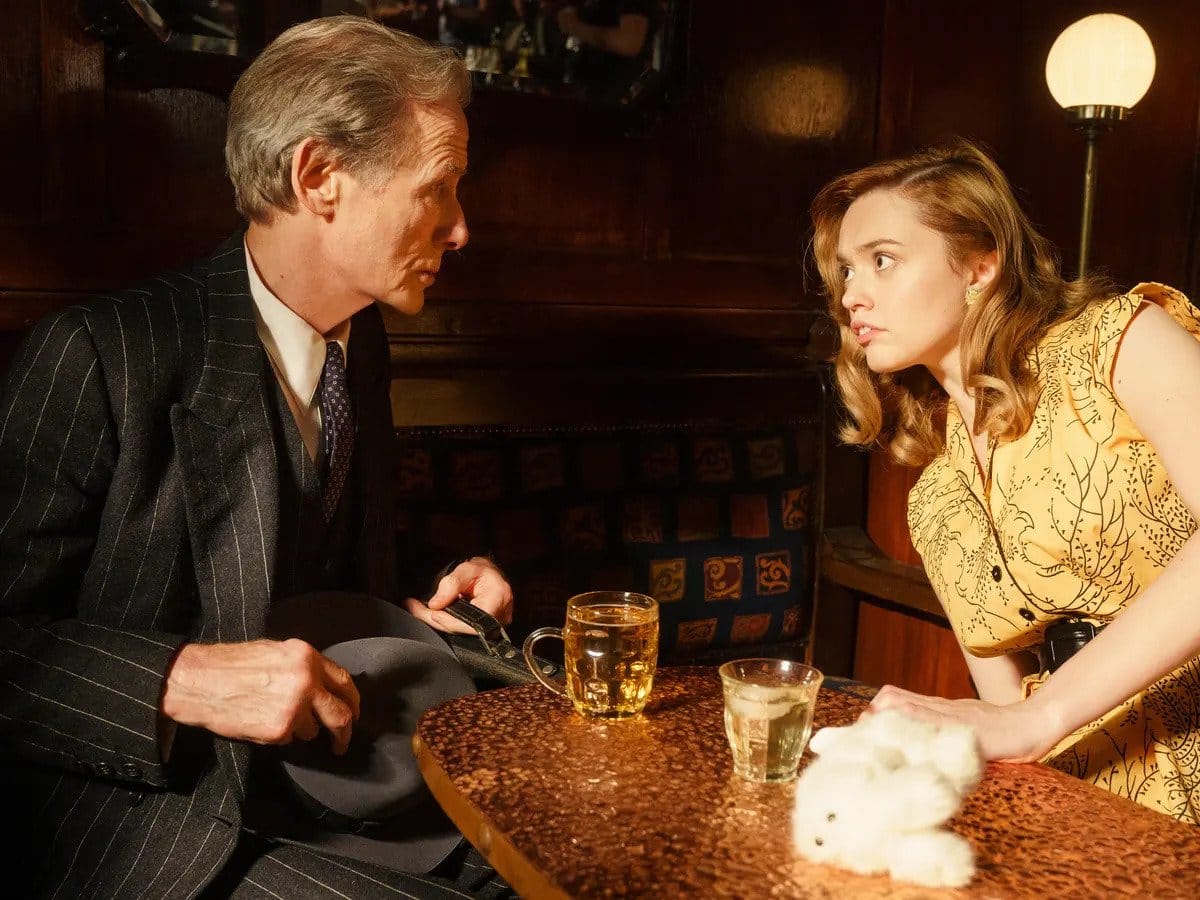 'Living' Review: A Subdued Remake of 'Ikiru'