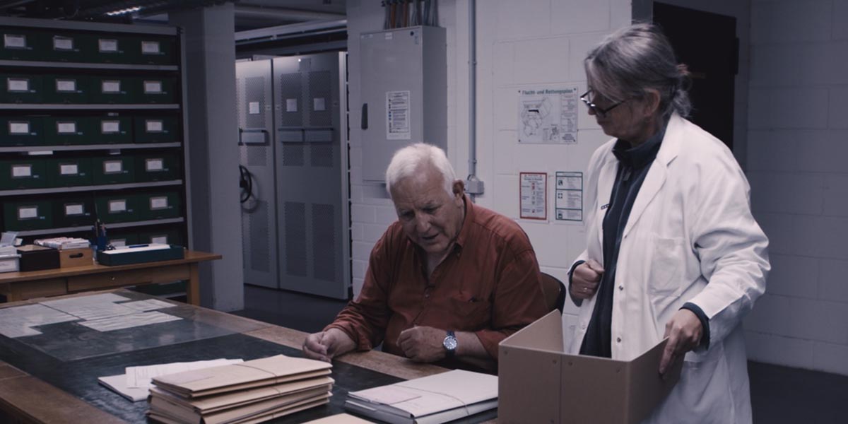 'Melting Ink' Review: A Thrilling Reiteration of Settled History