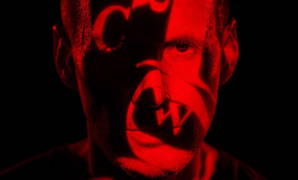 Clark ‘Sus Dog’ Review: A Series of Ghostly, Opaque Soundscapes