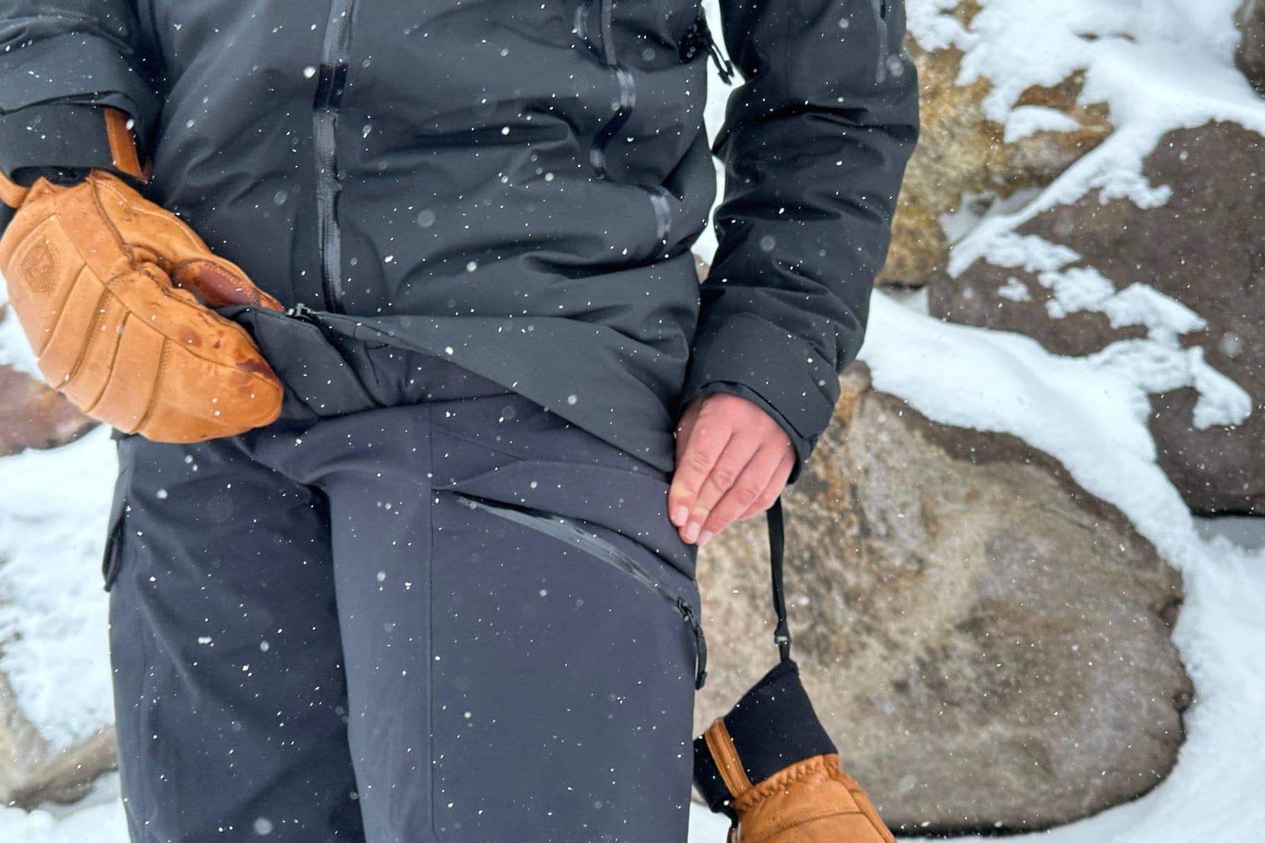 Arc'teryx Sentinel Relaxed Ski Pants | 2025 Review | Max Comfort