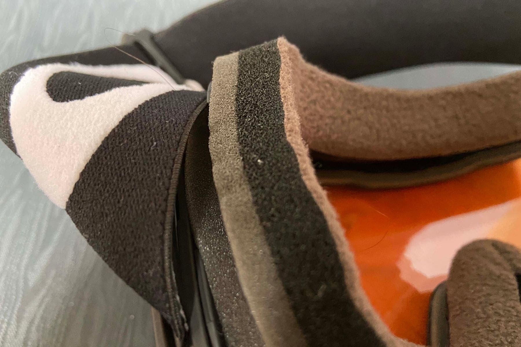 Oakley Fall Line - Review 2024 - Slope Magazine