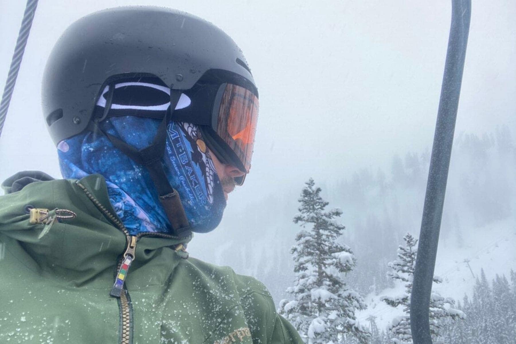 Oakley Fall Line - Review 2024 - Slope Magazine