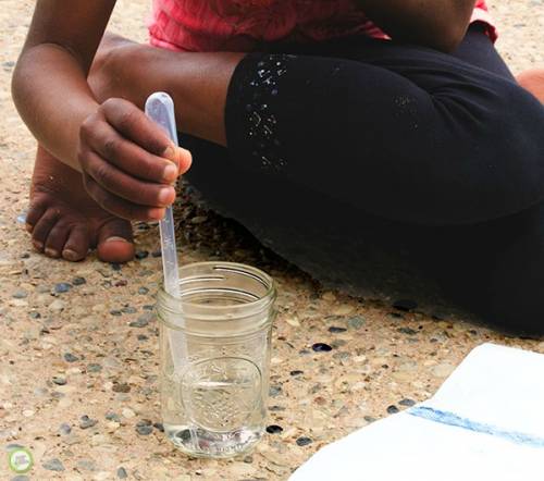 Water Science for Kids: Racing Water Drops - Green Kid Crafts