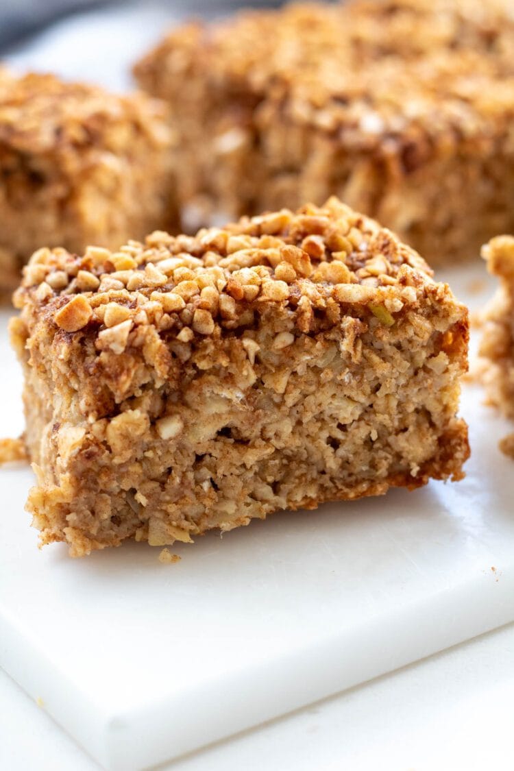 Apple Oat Cake - A Healthy Breakfast and Dessert