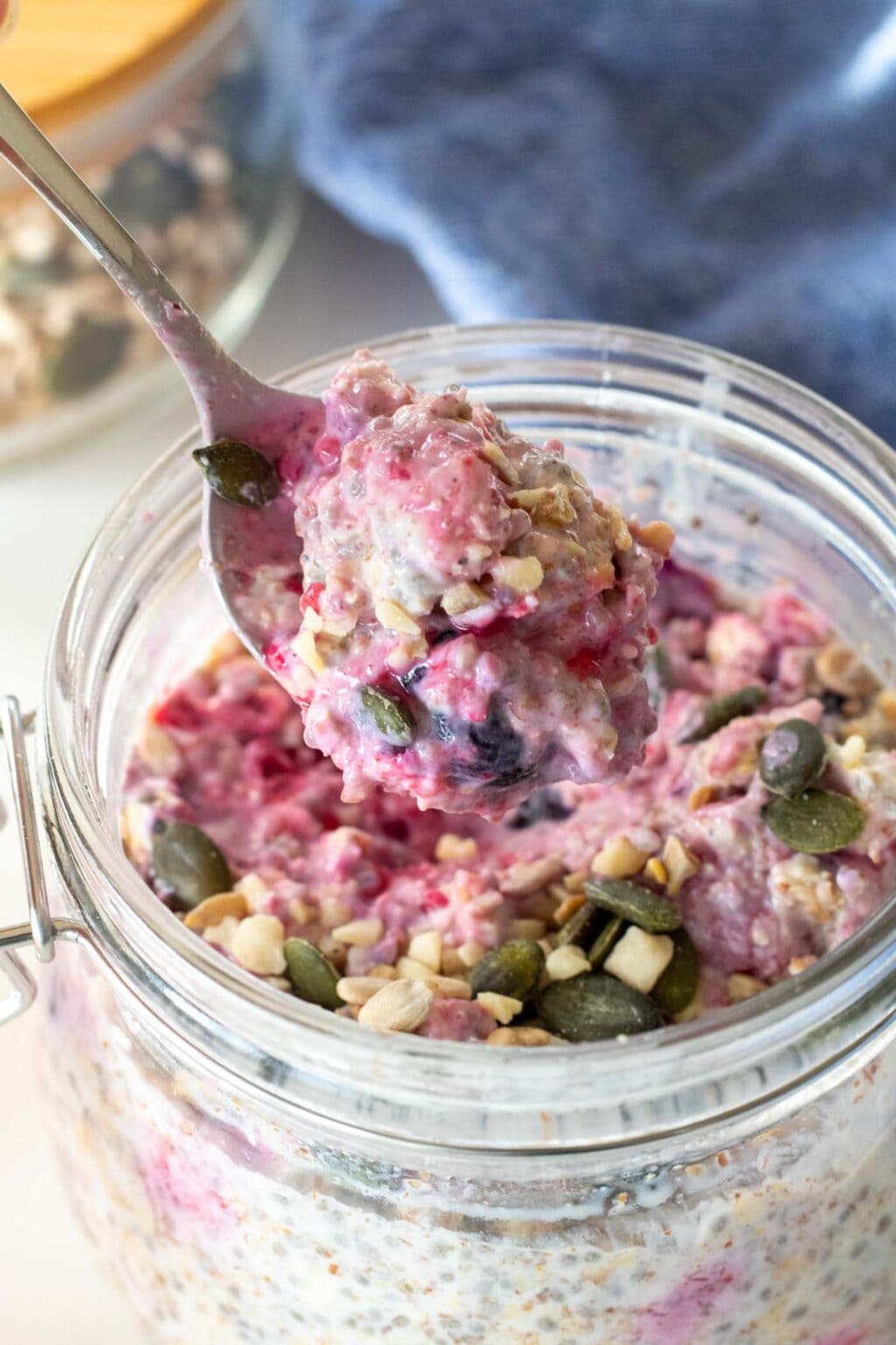 Easy Overnight Oats Recipe with Frozen Fruit