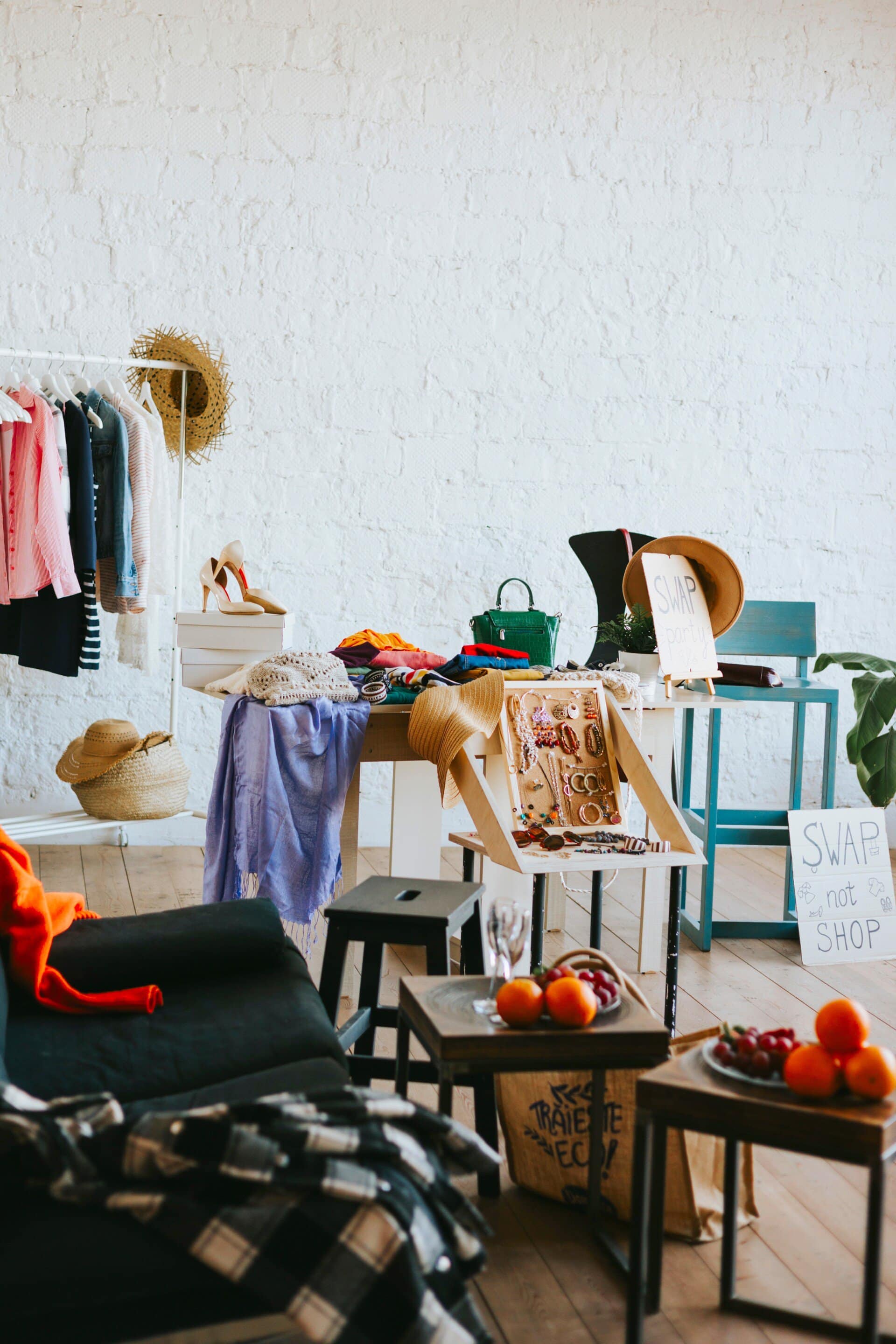 7 Ways to Declutter Effectively and Sustainably - Mindful of the Home