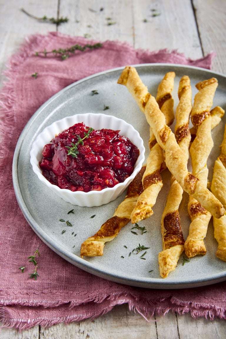 TOMATO, PANCETTA AND TRUFFLE JAM WITH PARMESAN PUFF PASTRY STICKS ...