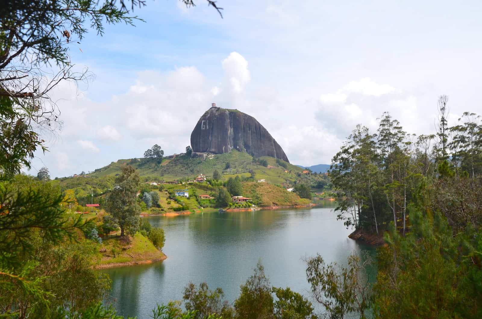 El Peñol: A Traveler's Guide to a Famous Monolith in Colombia
