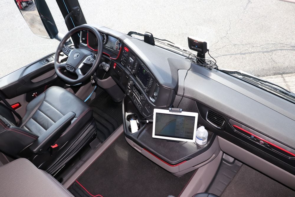 Probamos el Scania R590 V8, potencia controlada