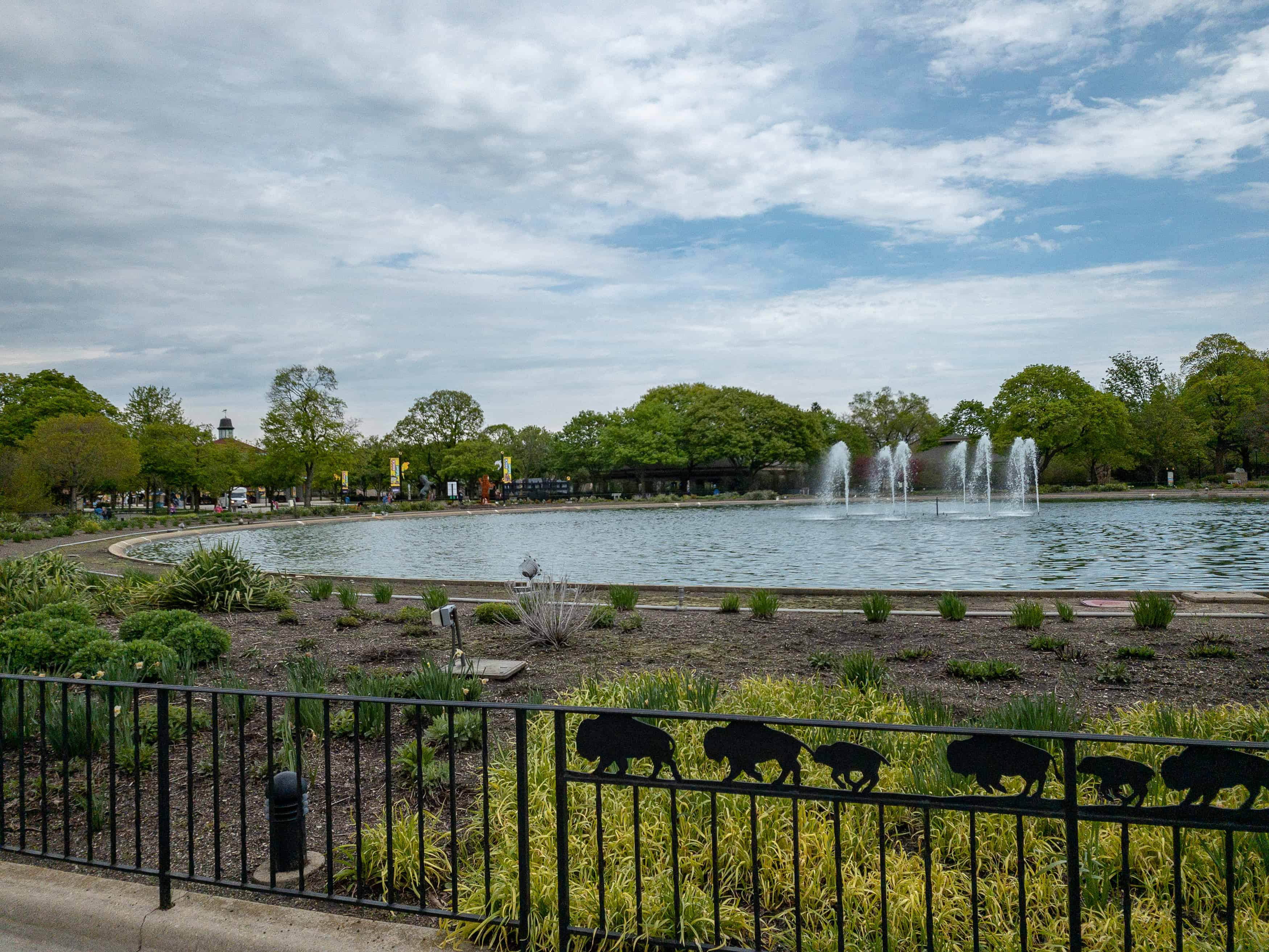 Brookfield Zoo – Chicago Traveler