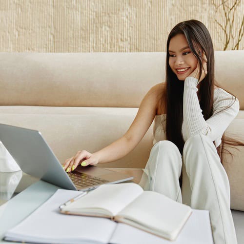 50 Journal Prompts For Business Owners | The Happy Journals