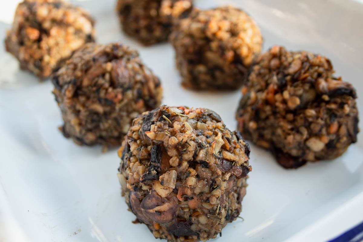 Quick Homemade Vegan Stuffing Balls