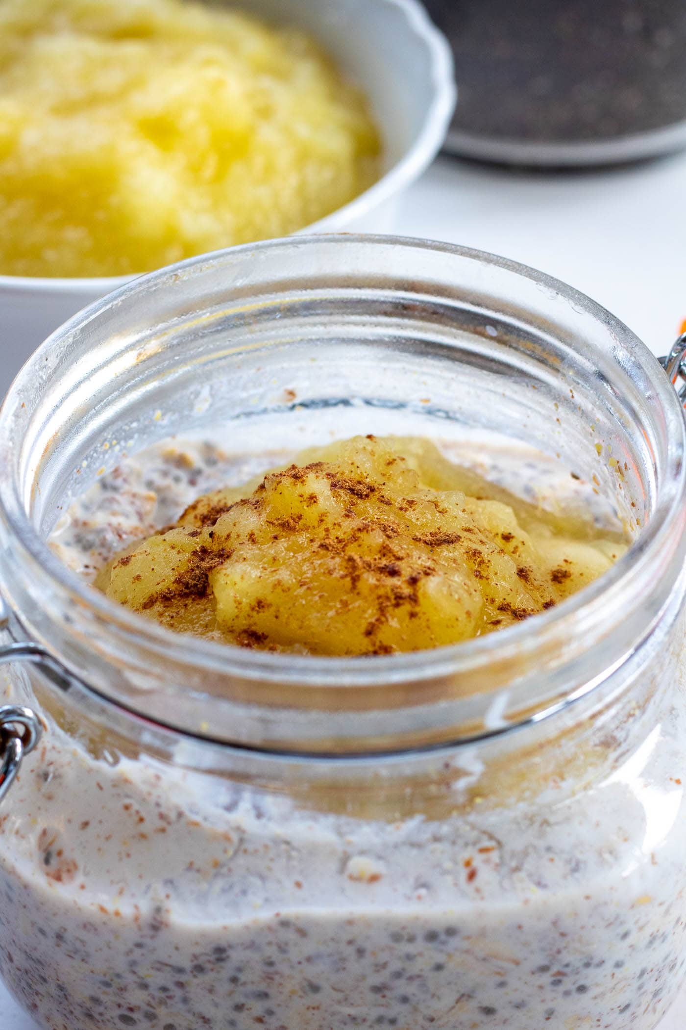 High Protein and High Fibre Stewed Apple Overnight Oats