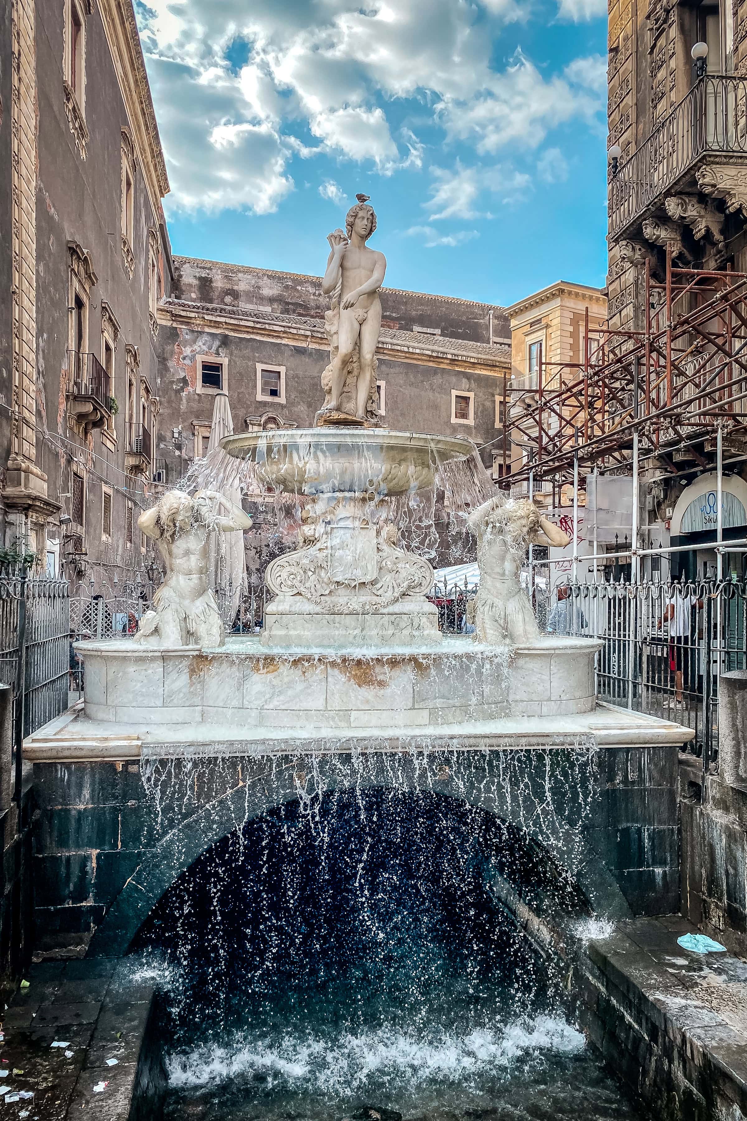 Catania: 13 Tipps für die schwarze Stadt am Fuße des Ätna