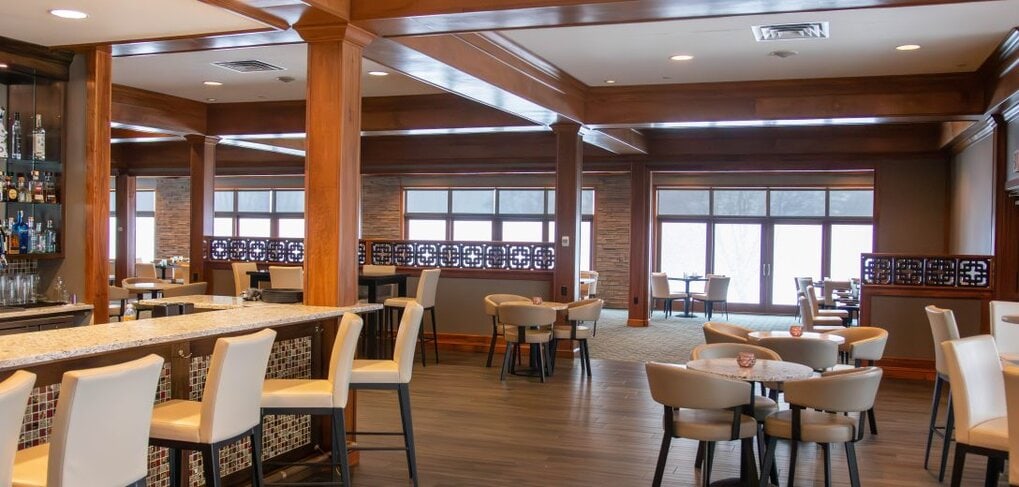 lakeview dining room