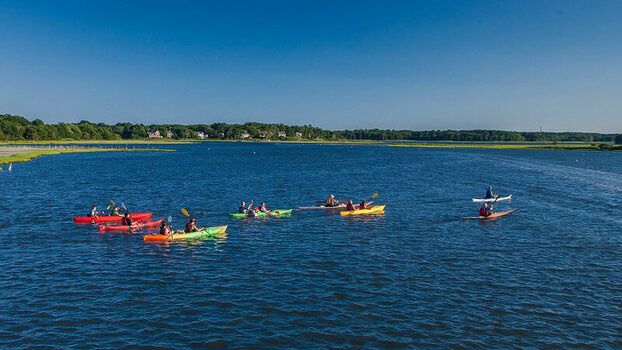 7 Best Places to go Kayaking in Rhode Island [RI Kayak Spots]
