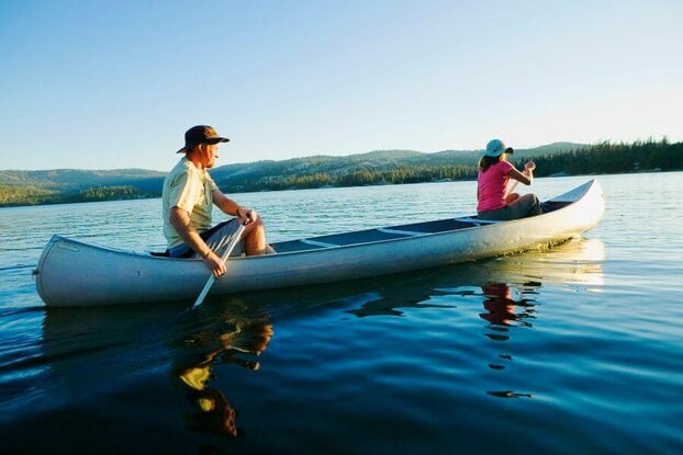 How to Paddle a Canoe - Solo and Tandem Paddling Techniques