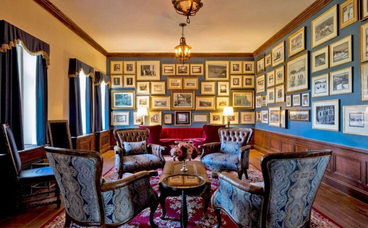 lakeview dining room