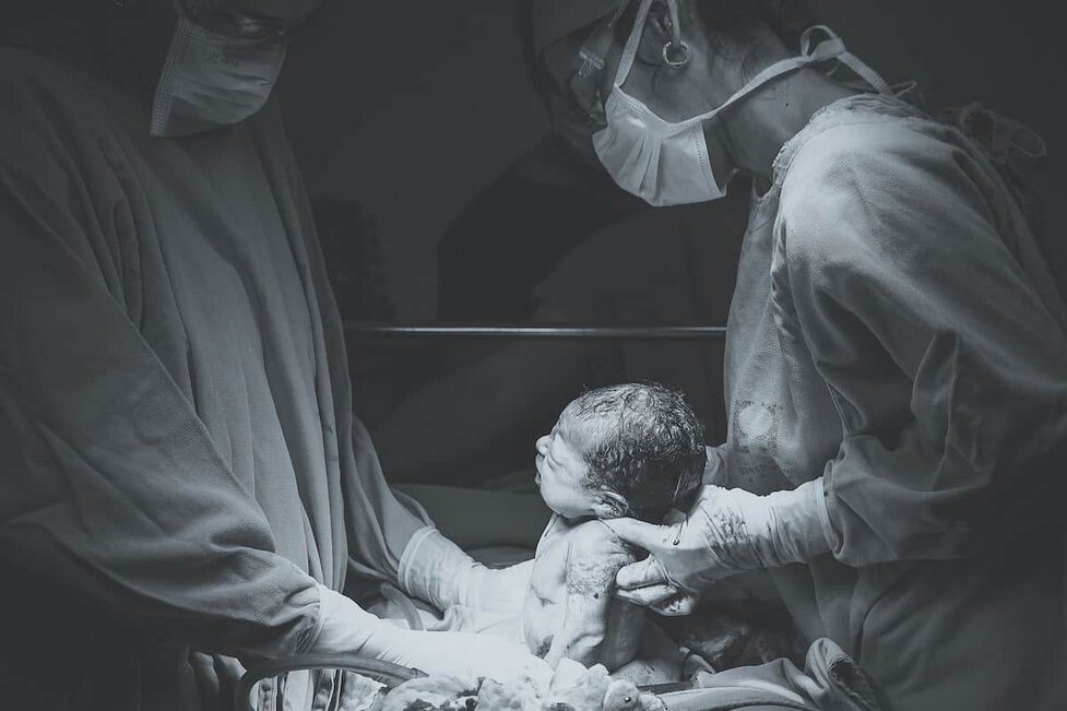 Girls Pooping While Giving Birth