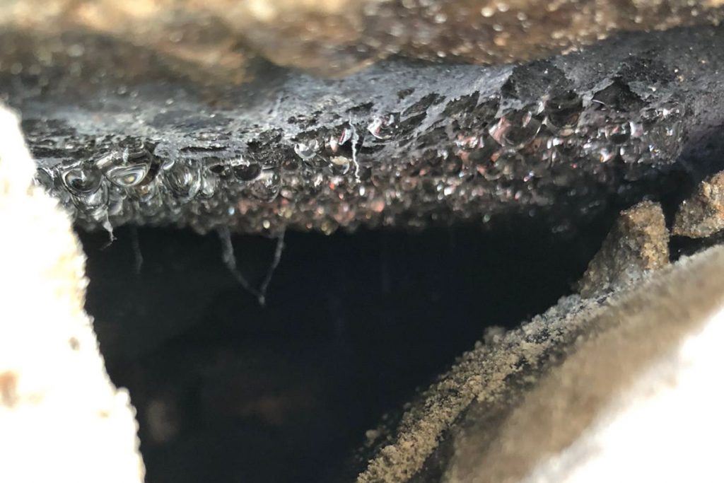 Tackling Moisture with a Fresh Bag Rub Finish | Cornish Lime