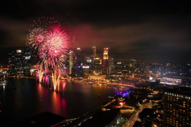 15 Best Hotels to Watch New Year's Fireworks in Singapore: Top Picks ...