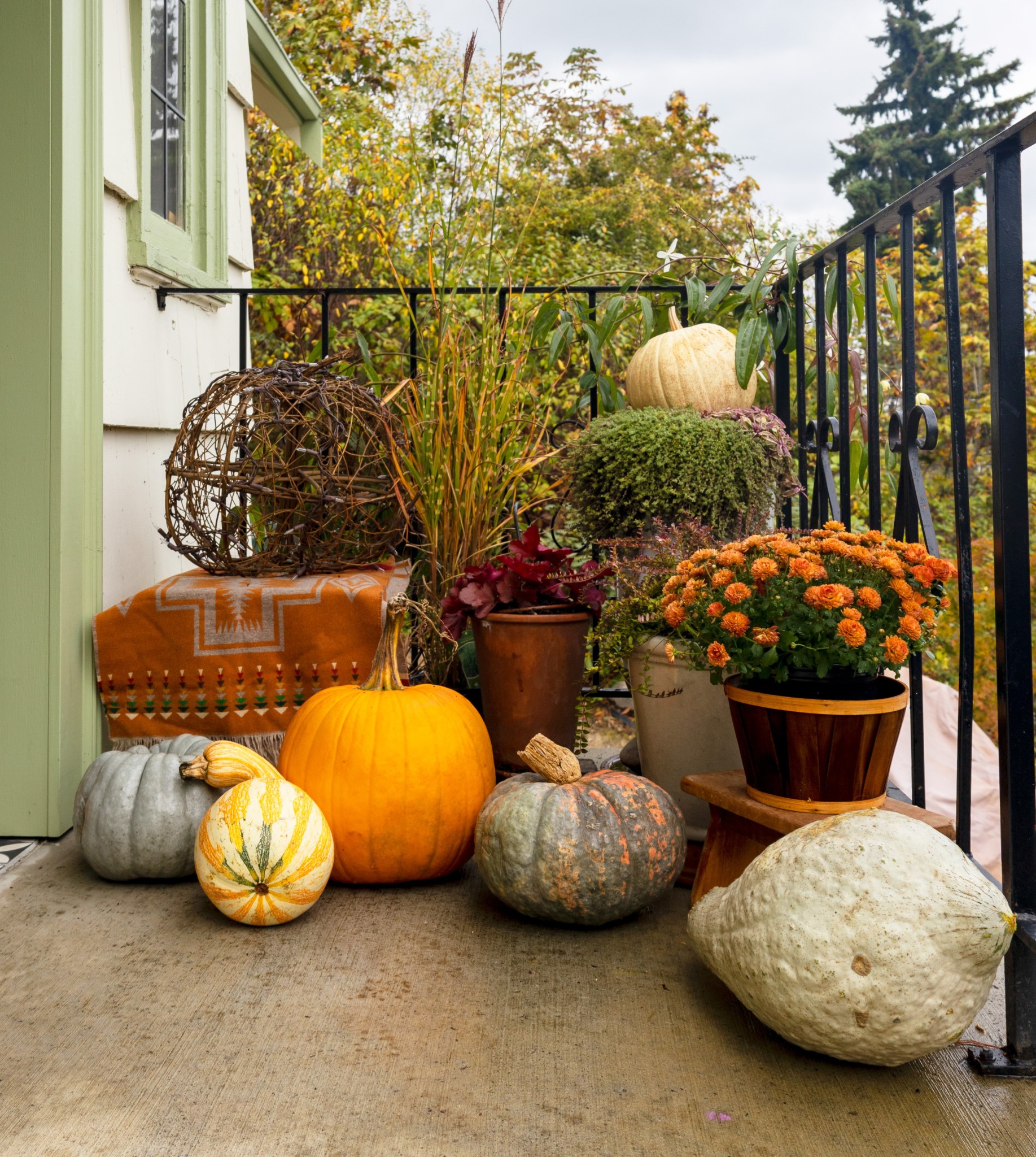Fall Small Porch Decor - This Dear Casa