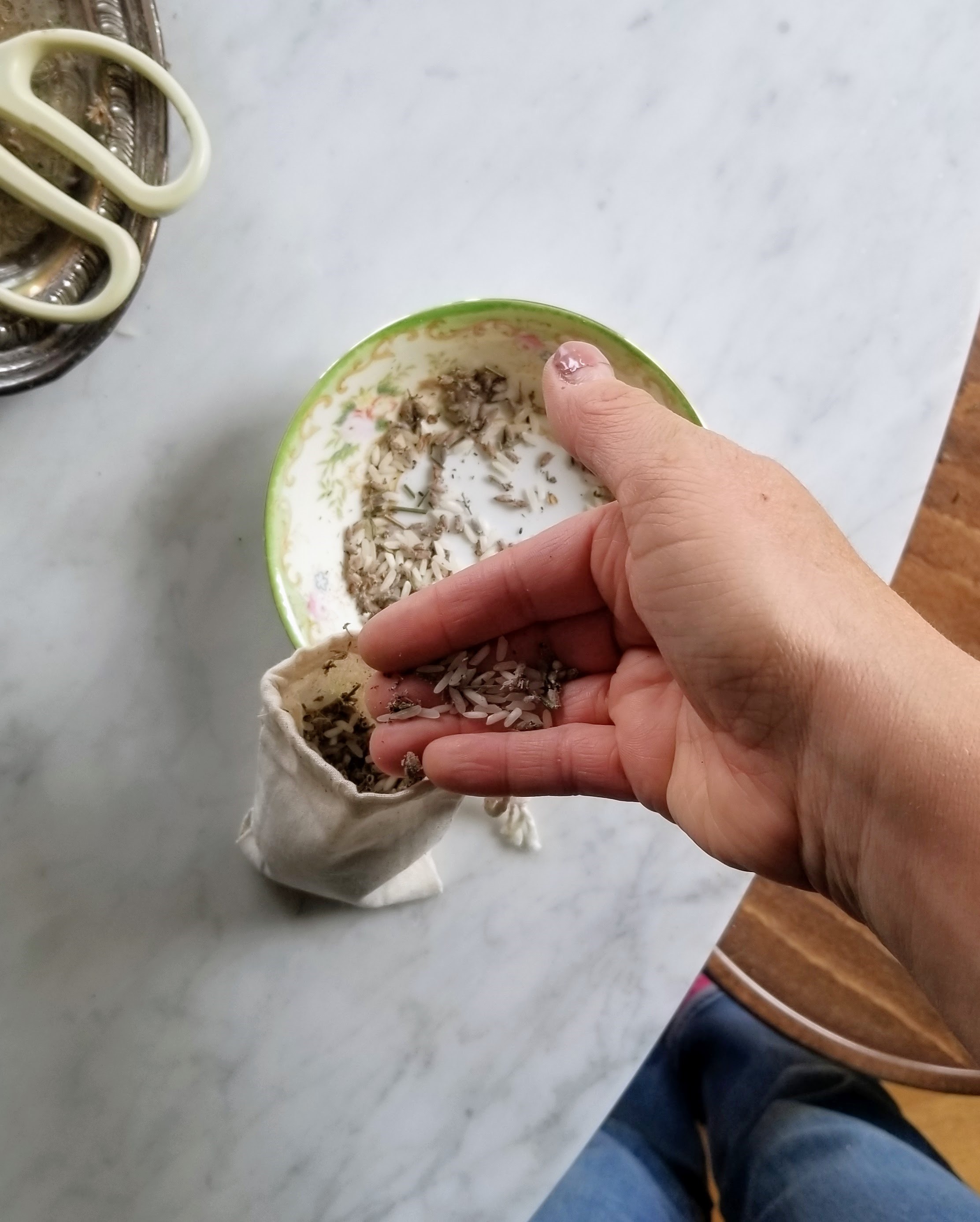 DIY Dried Lavender Sachets - This Dear Casa