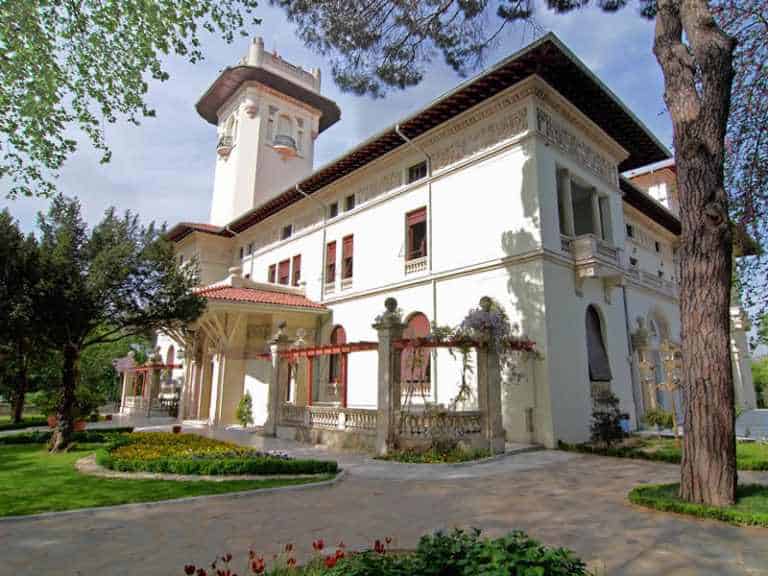 Çubuklu (Village on the Bosporus in Istanbul, Turkey) - Nomadic Niko