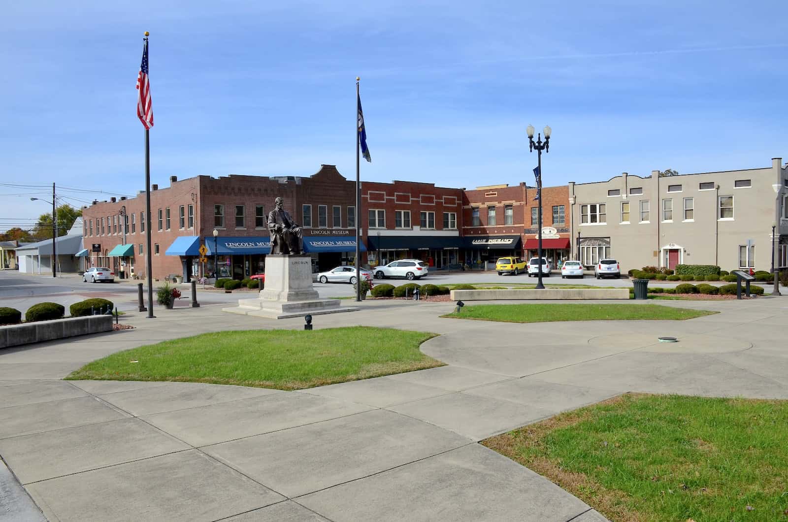 Hodgenville, Kentucky: The Closest Town to Lincoln's Birthplace