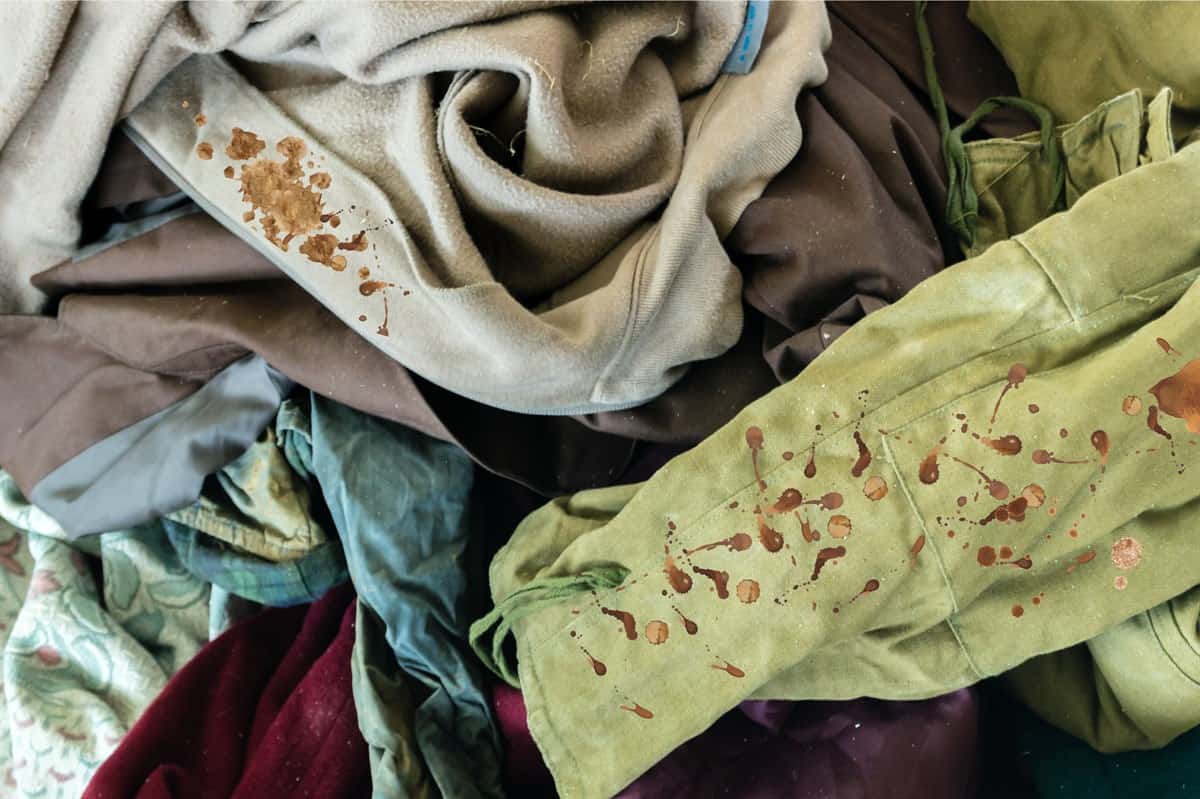 How To Get Manure Smell Out Of Clothes | OdorAnswers.com