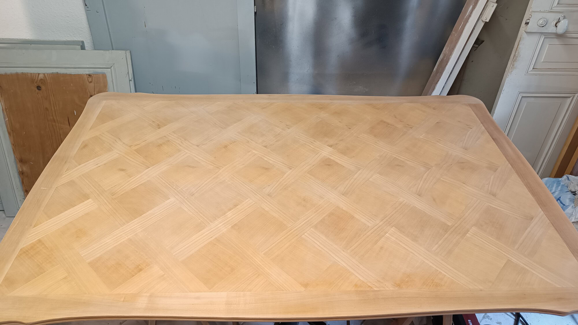 French Provincial Dining Table Makeover - Raw Wood and Dark Blue | Oh ...