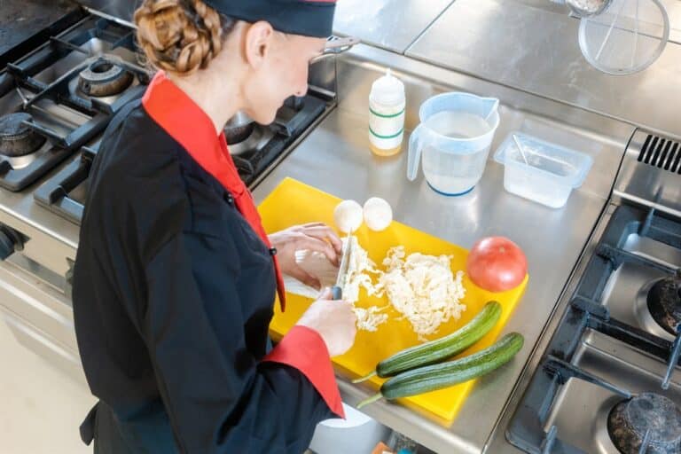 How To Wear Long Hair In The Kitchen? (Safe Hairstyles) | Shiny Clean ...