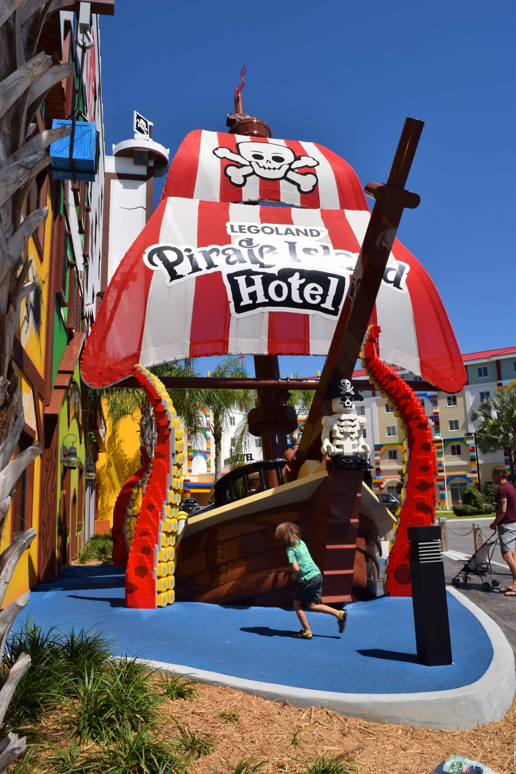The New LEGOLAND Florida Pirate Hotel (review + Photos) - Mouse Ear ...