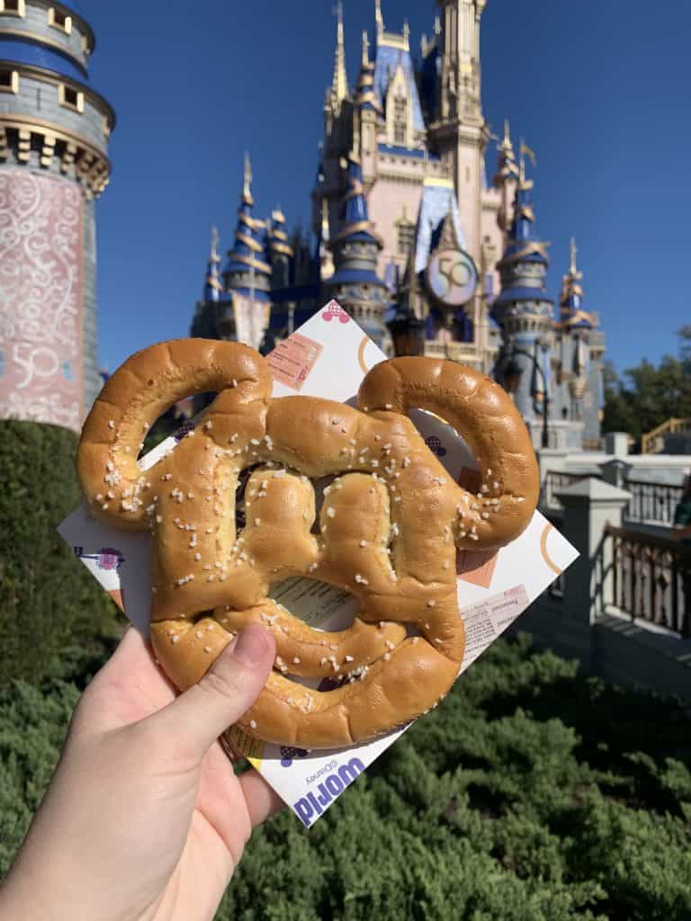 12 Allergy Friendly Snacks at Disney World (top 10= GF/WF, SF, DF, EF ...