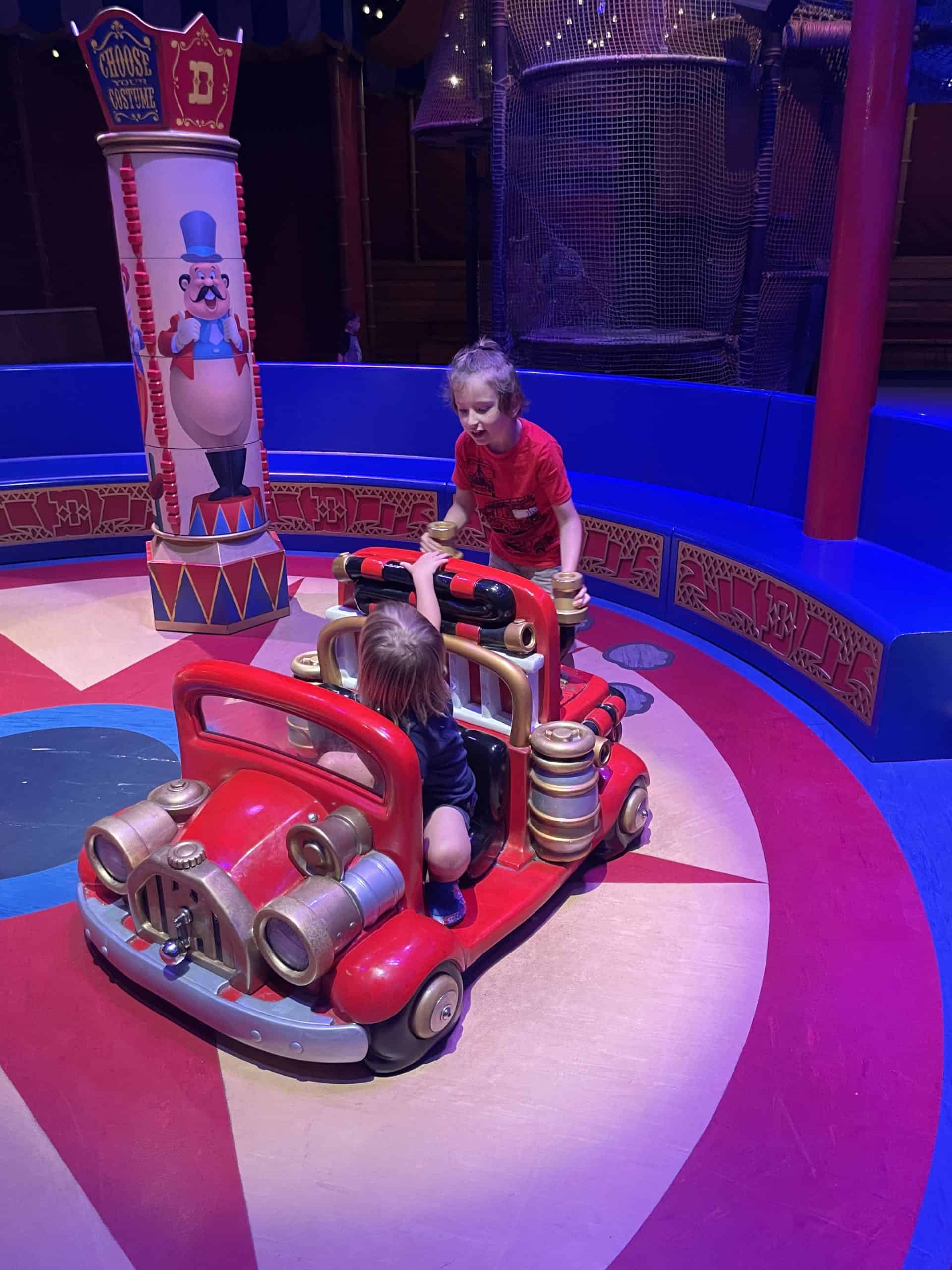 Disney World Playgrounds (and play spaces)(Magic Kingdom, EPCOT, Animal ...