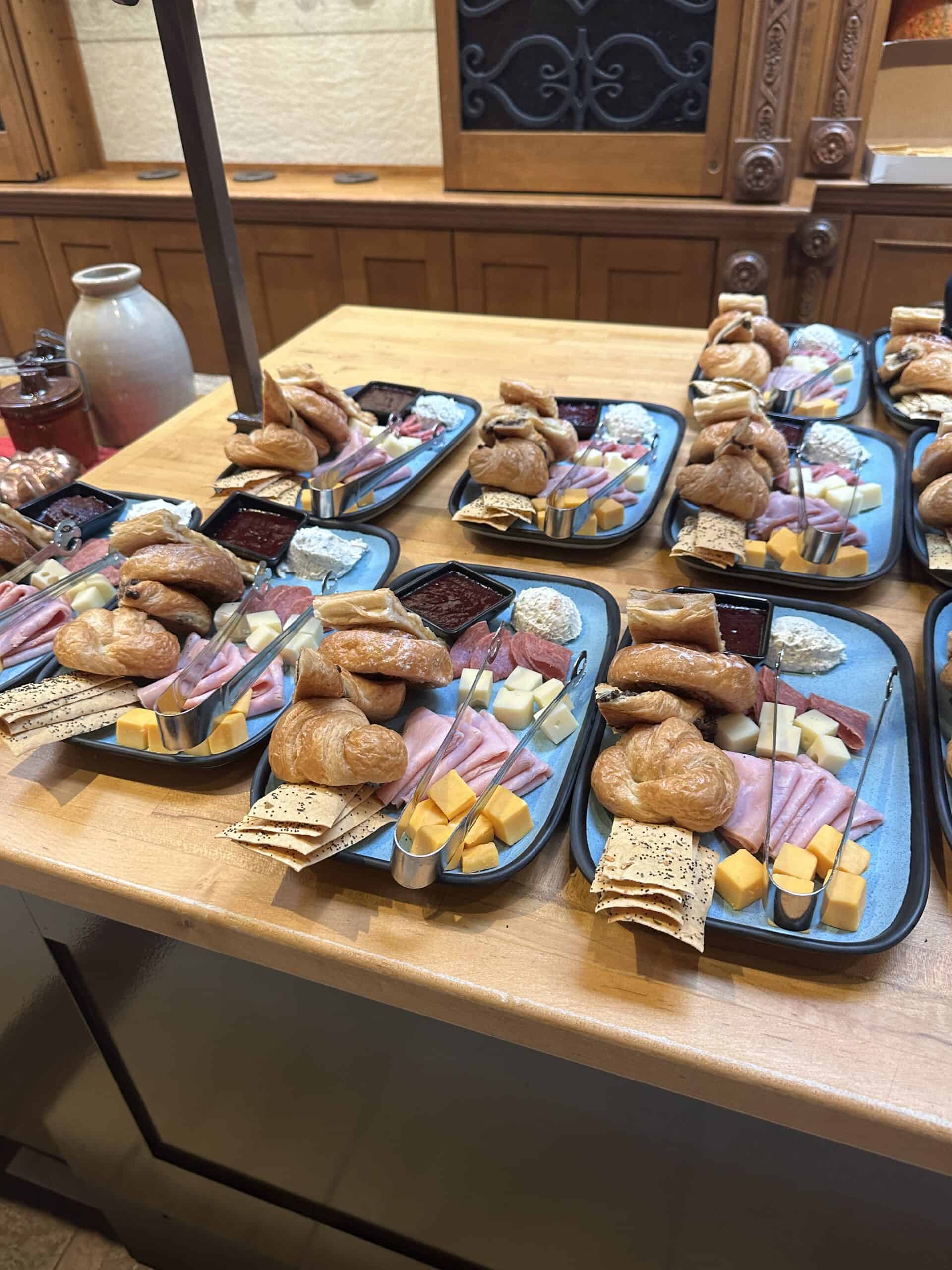 REVIEW: Akershus Character Breakfast Gluten Free/Allergy Friendly ...