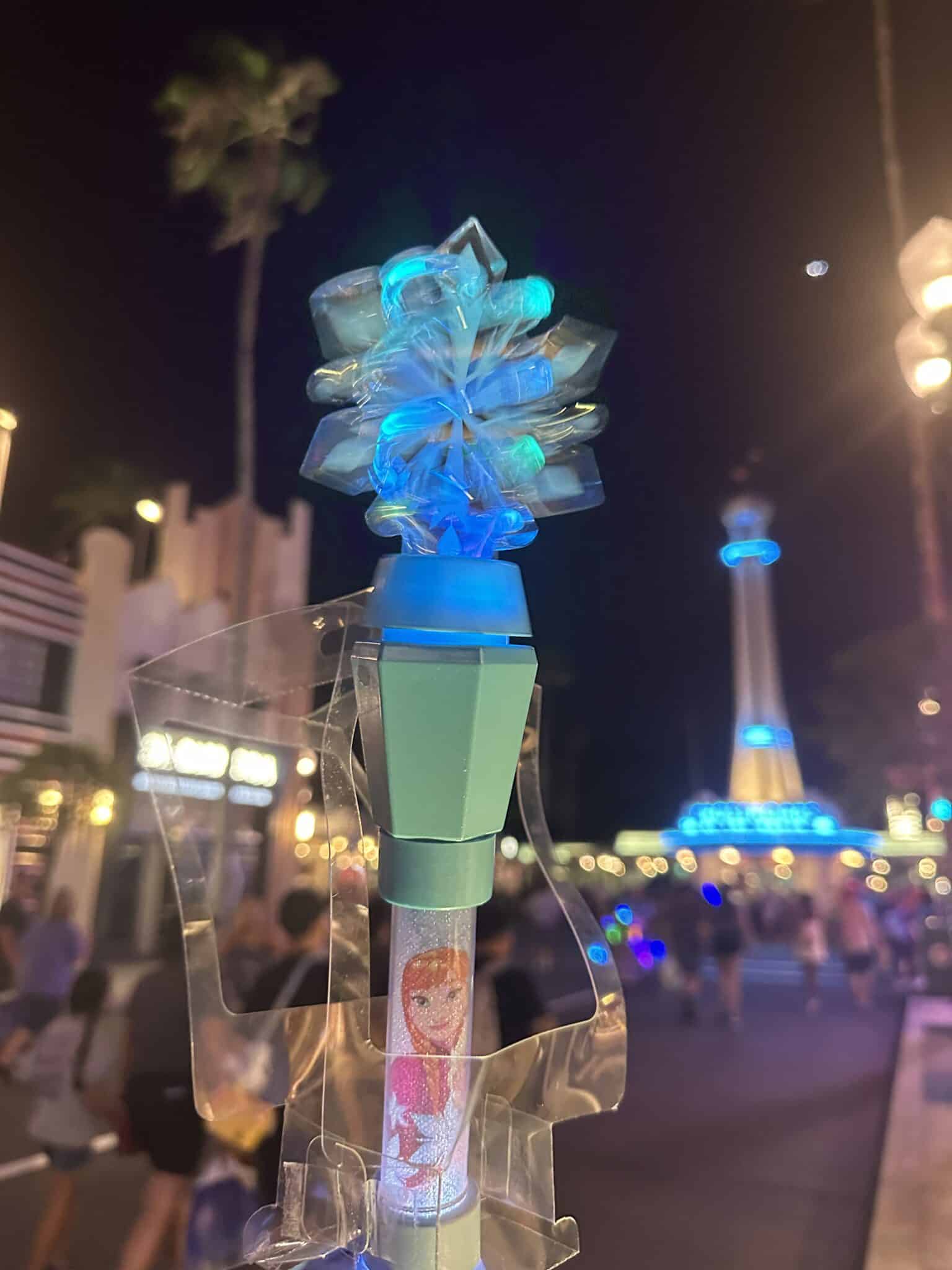 Your Guide to Disney Bubble Wands and Light Up Toys (Photos+Prices ...