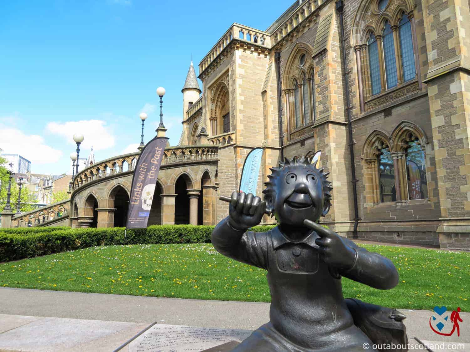 The McManus Museum - Dundee: Complete Visitor Guide | Out About Scotland