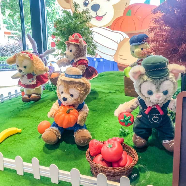 Duffy Fall 2020 Merchandise at Shanghai Disneyland • TDR Explorer