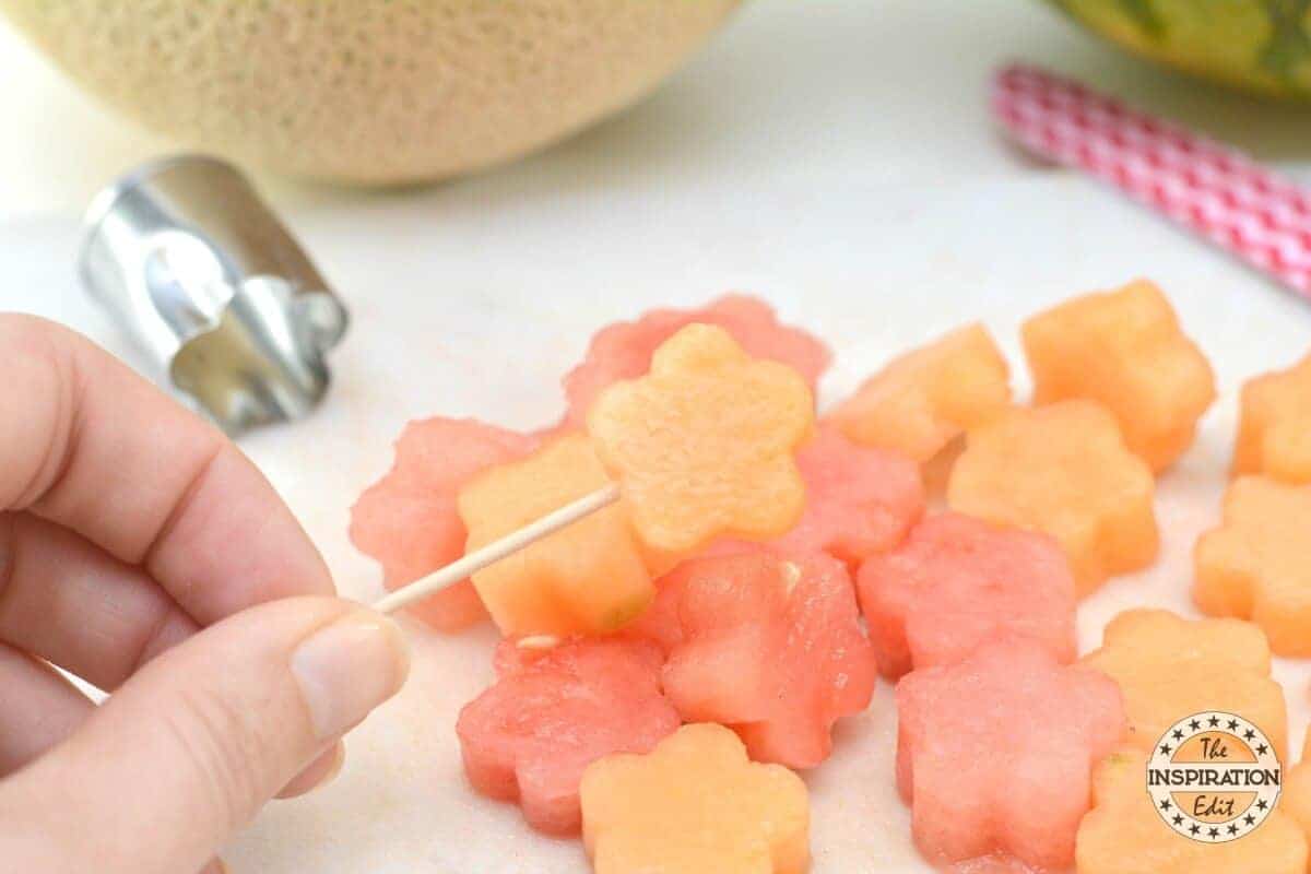 Fun Flower Themed Fruit Snacks For Kids · The Inspiration Edit