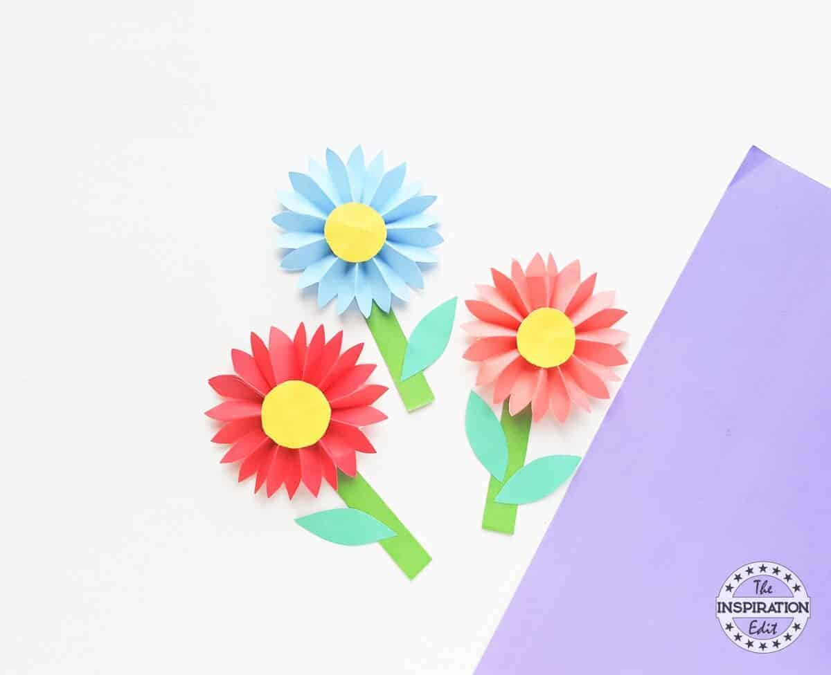 Paper Daisy Flower Craft · The Inspiration Edit