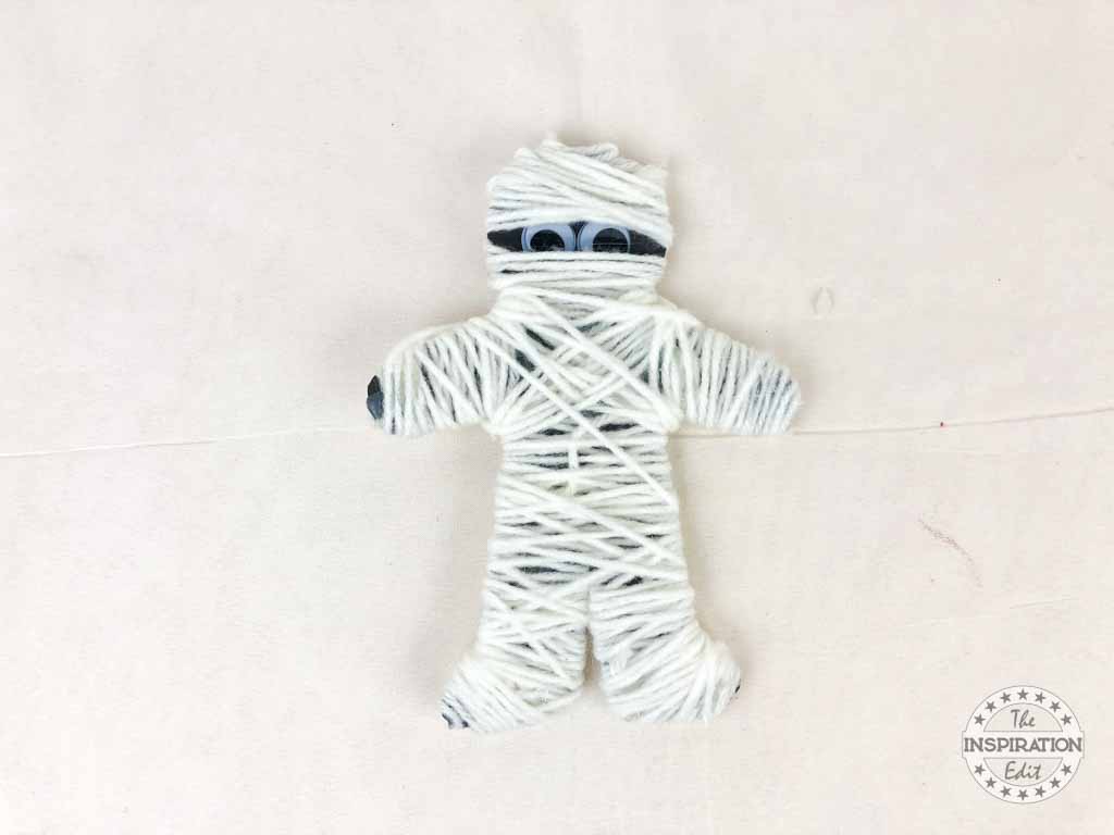 String Mummy Halloween Art for Kids · The Inspiration Edit