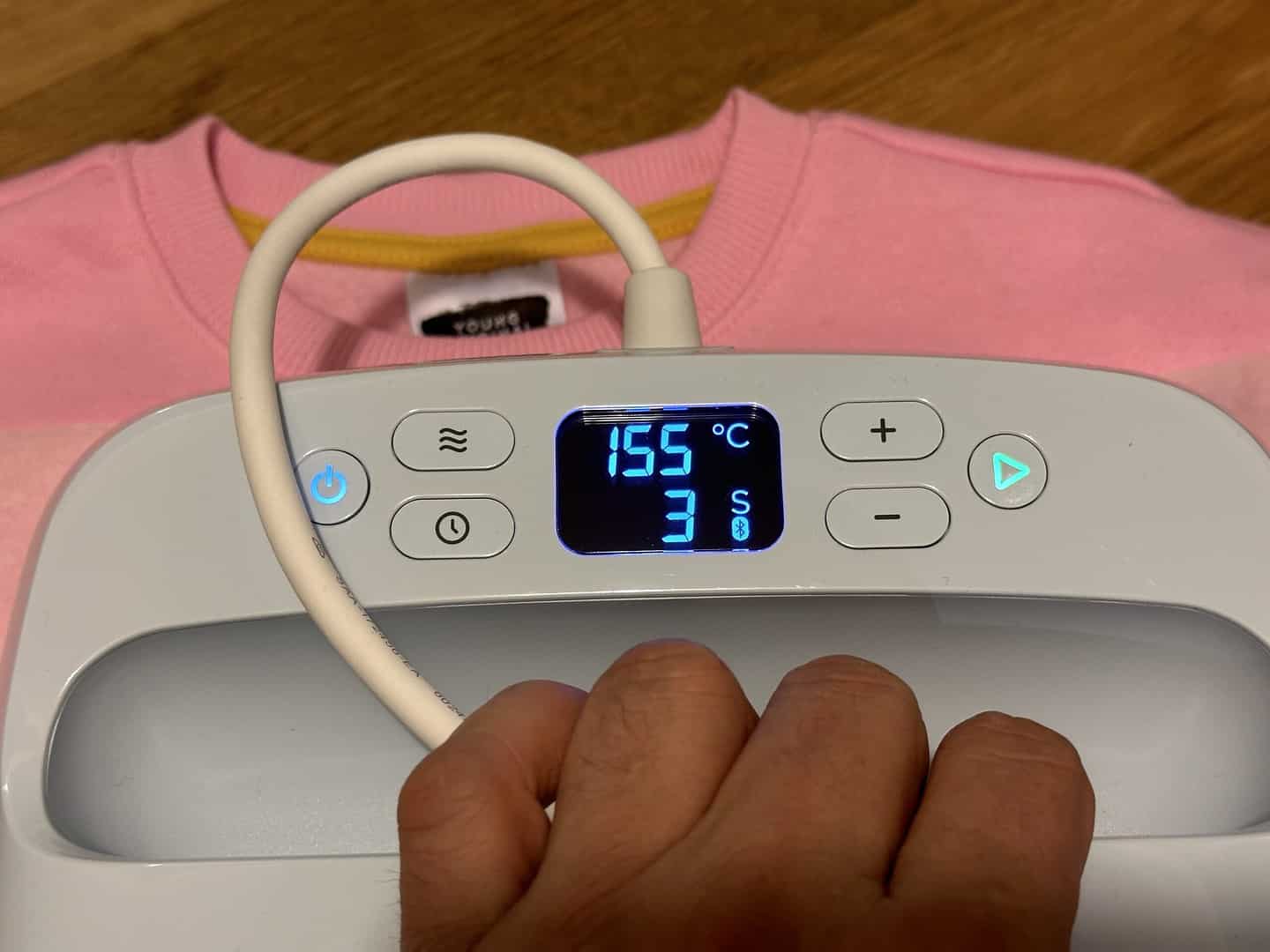 Cricut Easy Press 3: Review And Project · The Inspiration Edit