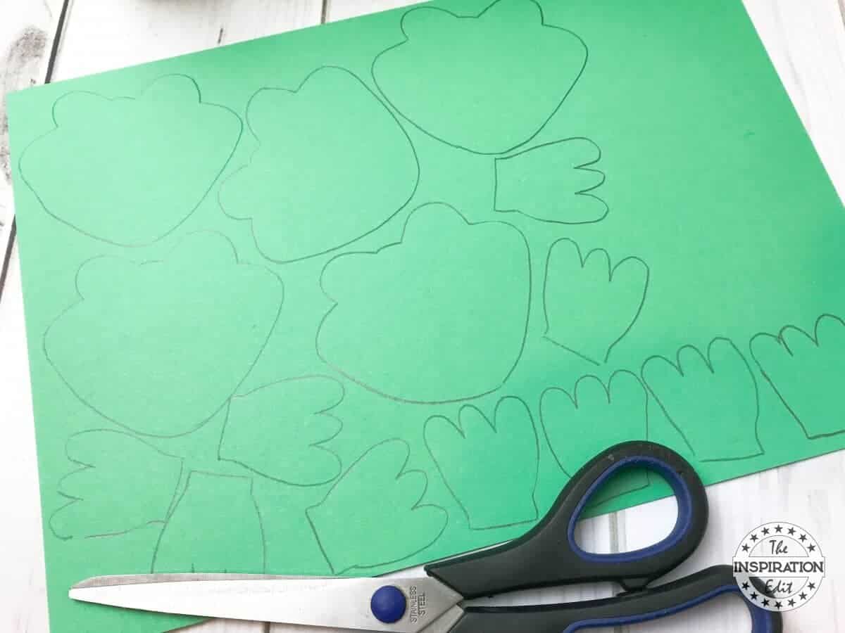 Super Cute Toilet Tube Frog Craft for Kids - The Inspiration Edit