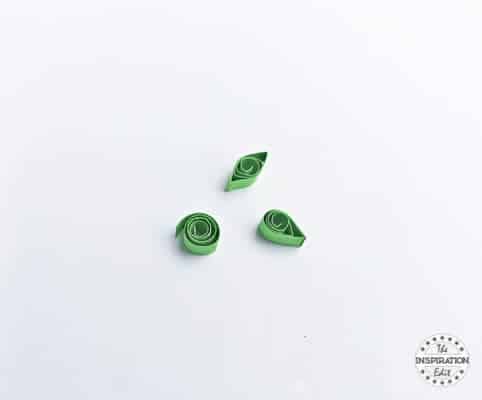 Quilled Pumpkin Halloween Craft for Kids - The Inspiration Edit