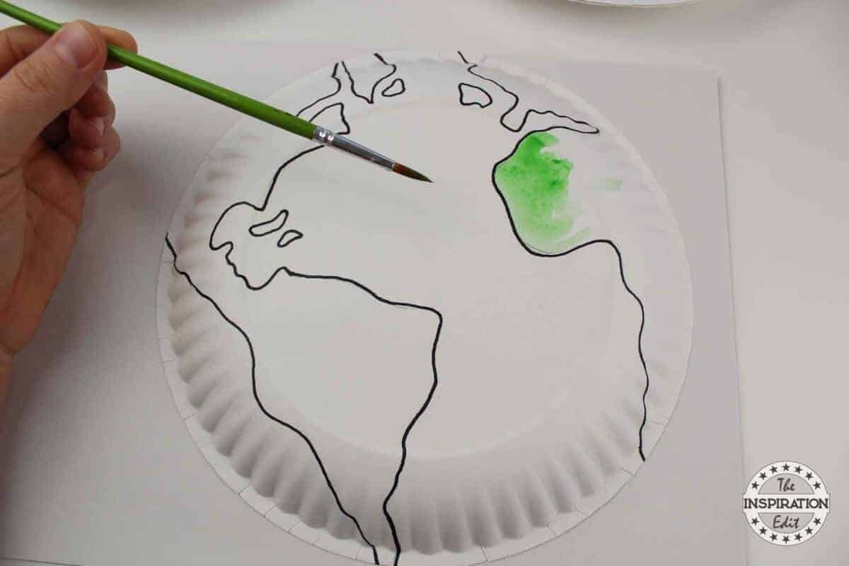 Paper Plate Earth Craft Kids Will Love - The Inspiration Edit