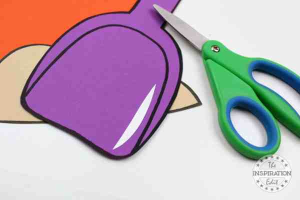 Sand Craft: Beach Bucket and Shovel Sand Craft - The Inspiration Edit