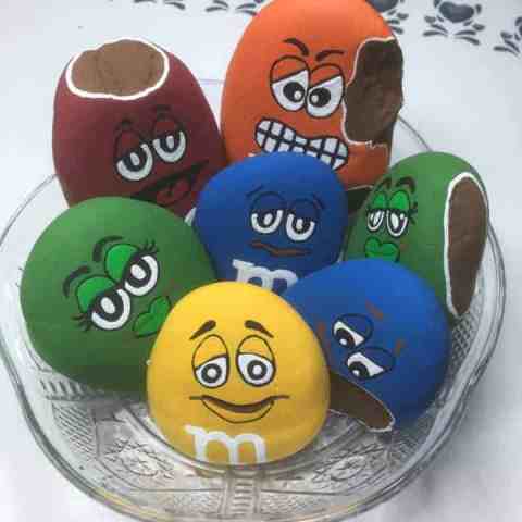 M&M Painted Rocks Art Tutorial - The Inspiration Edit