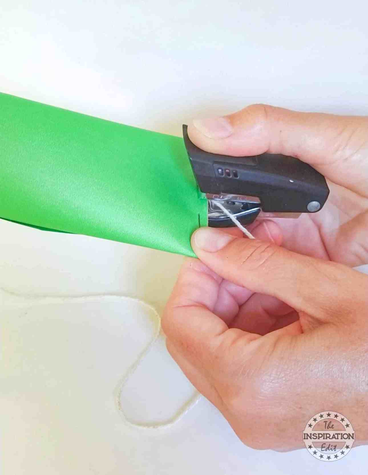 Easy Frog Craft Activity for Kids - The Inspiration Edit