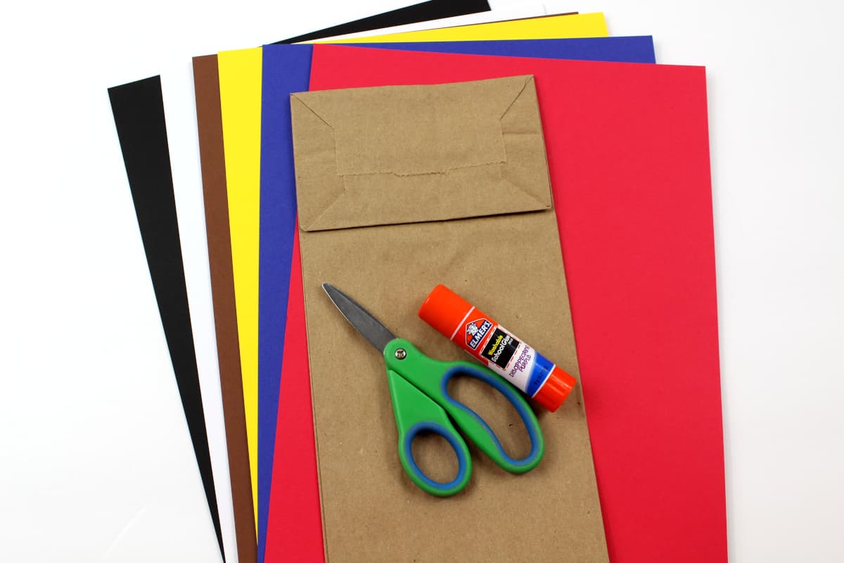 Adorable Minions Puppet Craft for Kids! - The Inspiration Edit